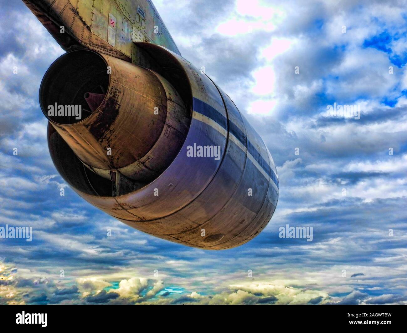 A closeup view of a huge aircraft engine Stock Photo - Alamy