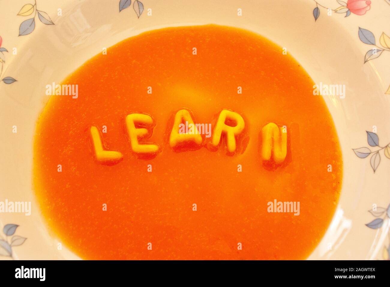 Spaghetti letters in a bowl spelling out the word 'Learn' Stock Photo ...