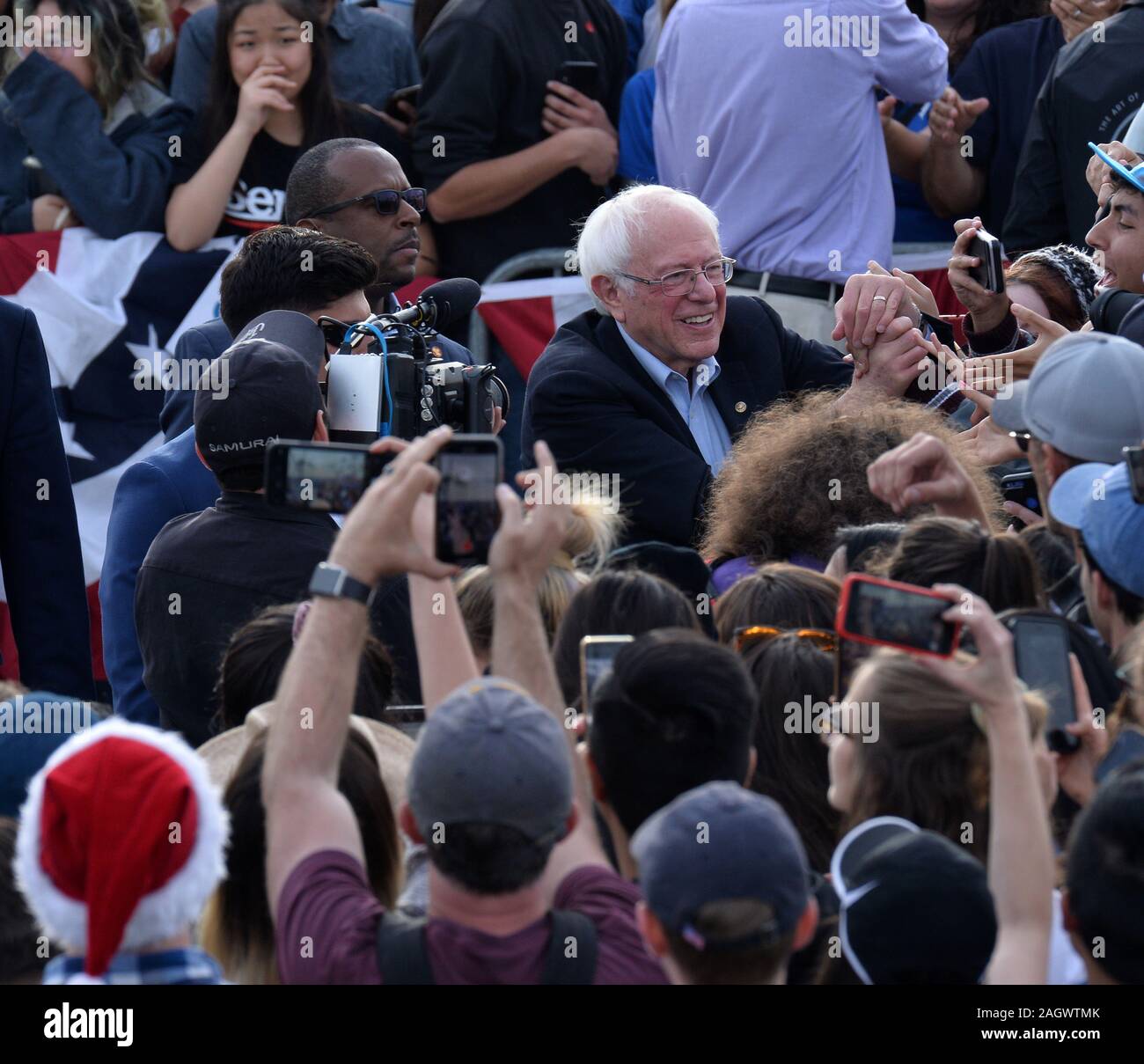 Democratic presidential candidate Bernie Sanders shakes hands with ...