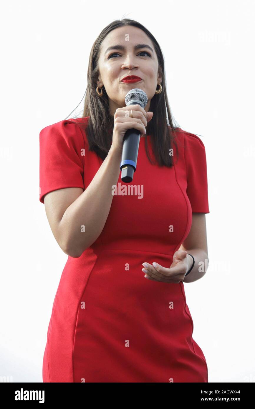 Alexandria ocasio cortez windward plaza hi-res stock photography and ...