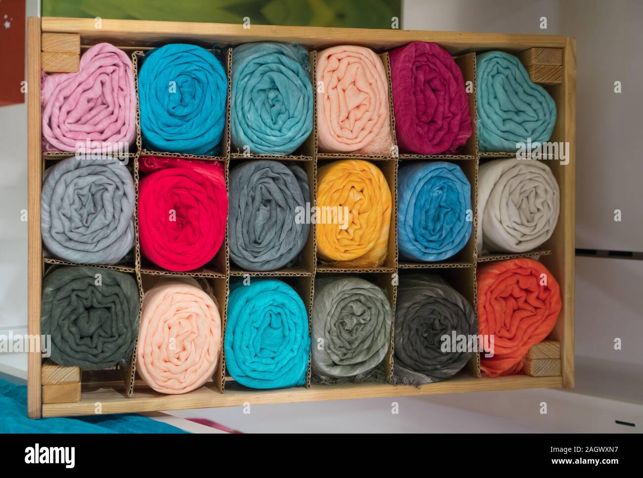 Pink colored shop hi-res stock photography and images - Alamy