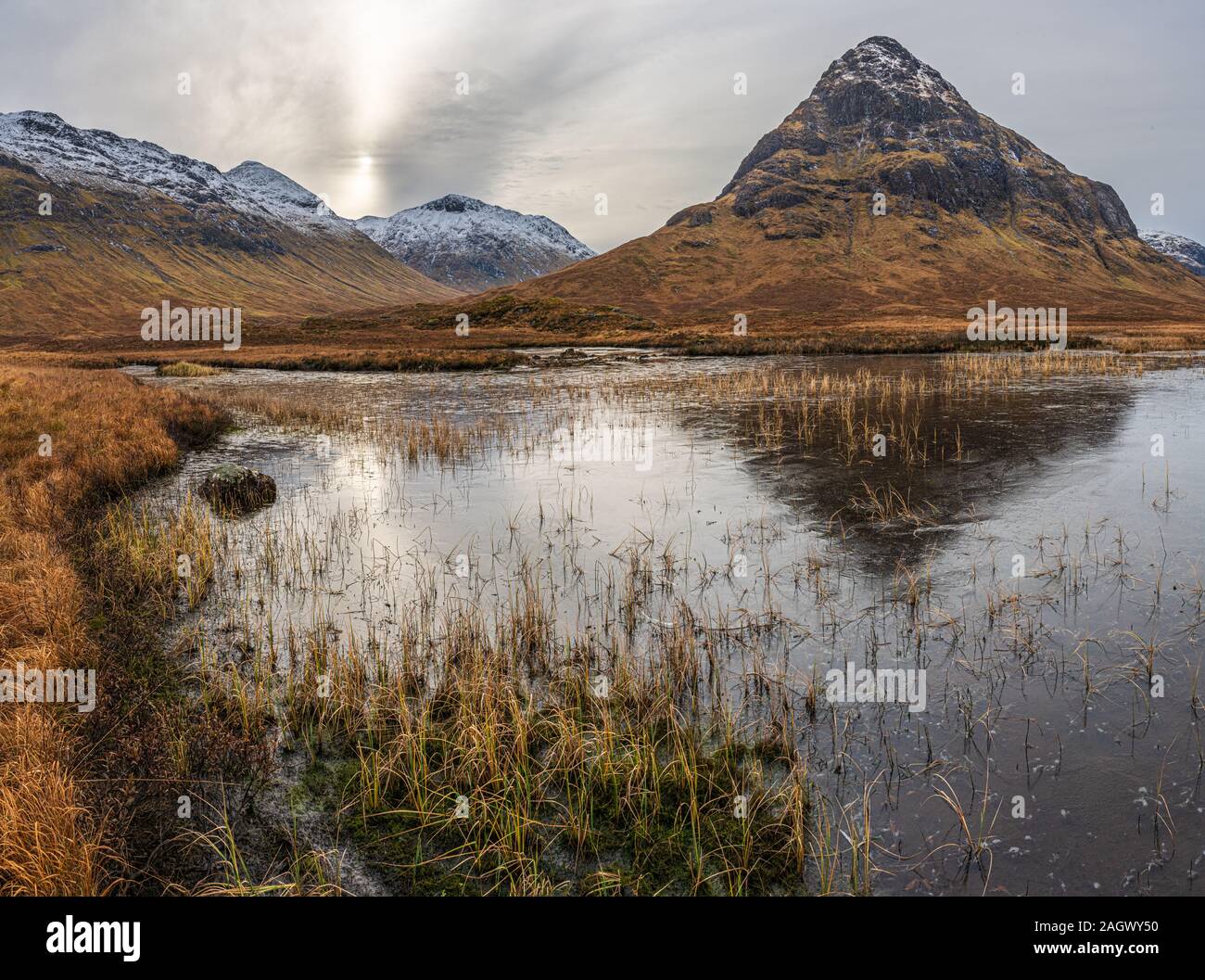 Glencoe scenery hi-res stock photography and images - Alamy