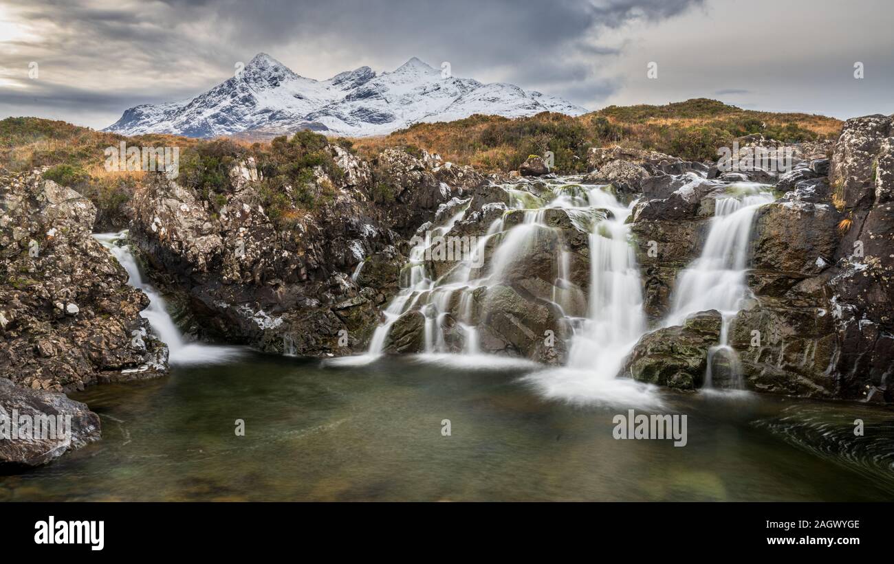 Sligachan waterfall hi-res stock photography and images - Alamy