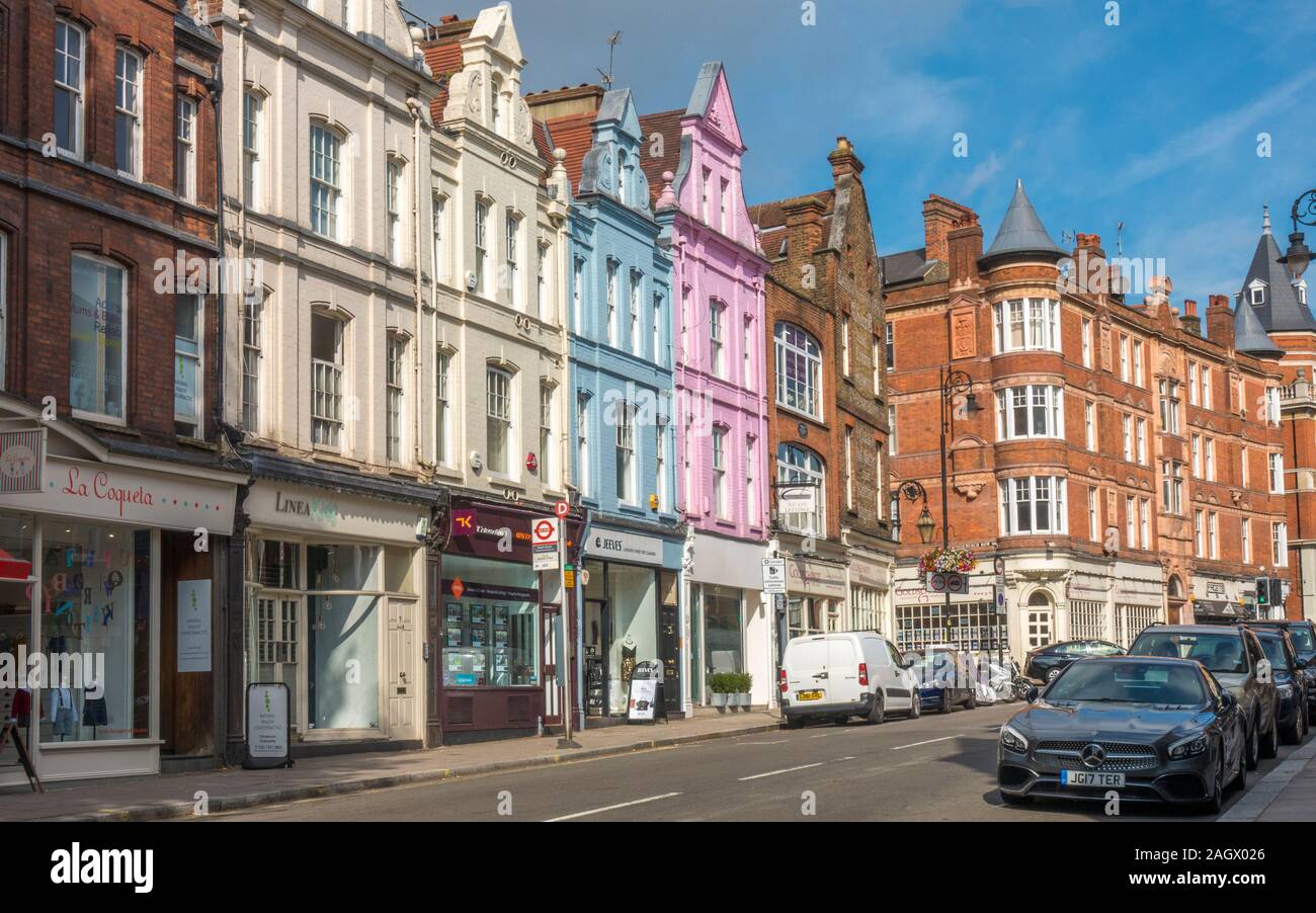 Shopping parade london hi-res stock photography and images - Alamy