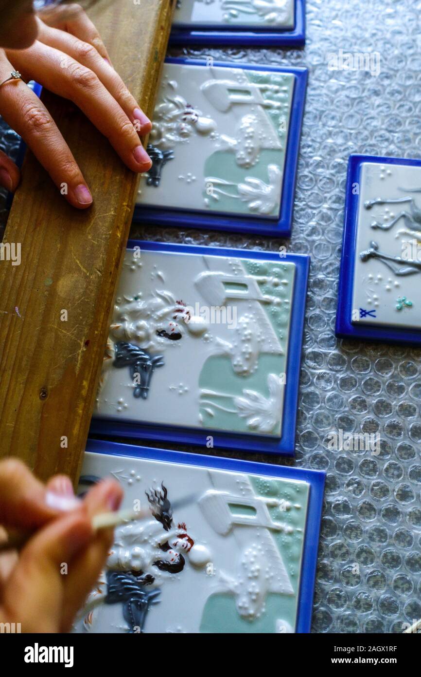 Industry porcelain production in hi-res stock photography and images ...