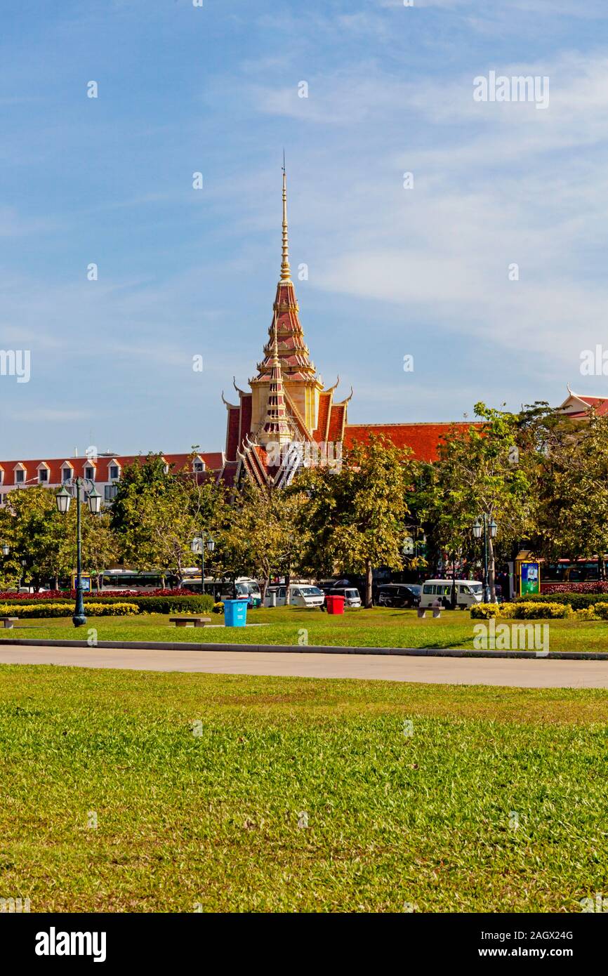 Khmer building hi-res stock photography and images - Alamy