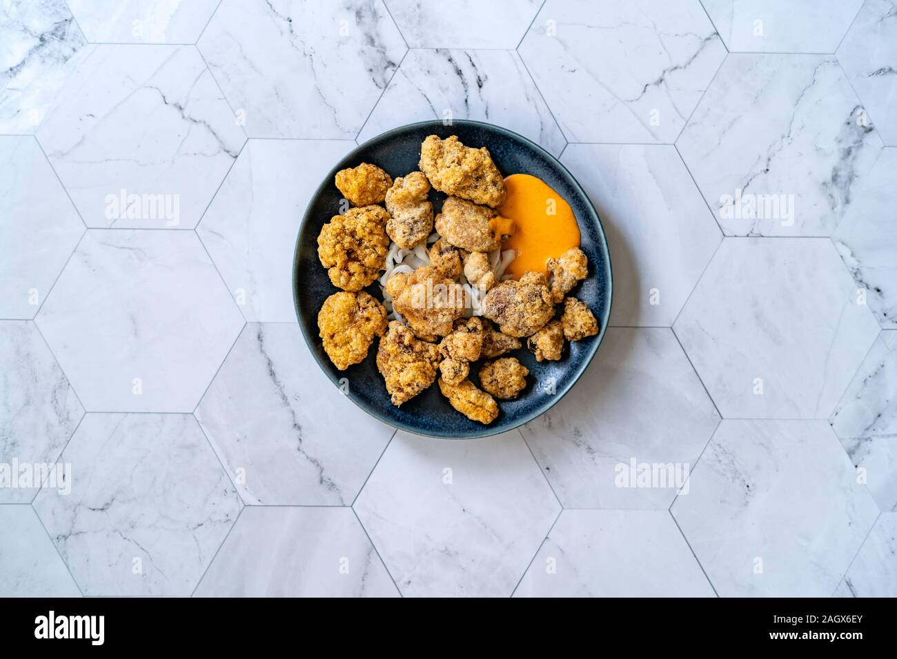 Karaage Japanese Styled Fried Chicken with Sauce / Karaagedon ...