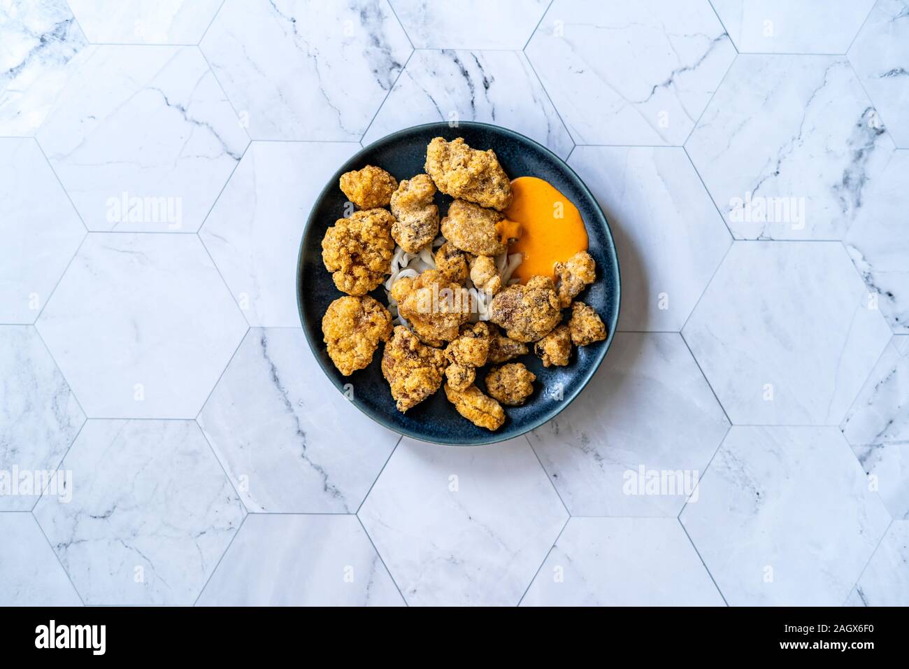 Karaage Japanese Styled Fried Chicken with Sauce / Karaagedon ...
