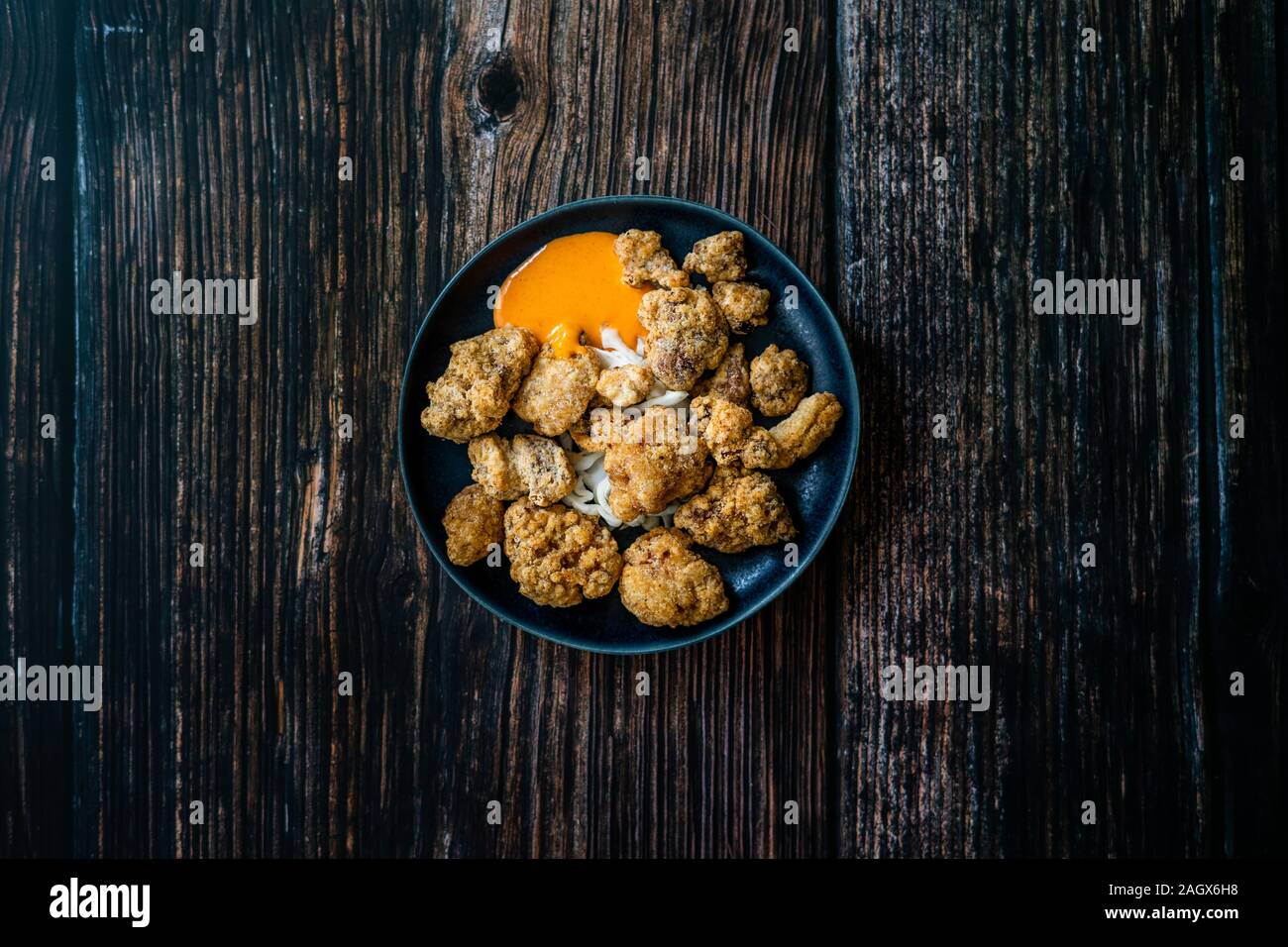 Karaage Japanese Styled Fried Chicken with Sauce / Karaagedon ...