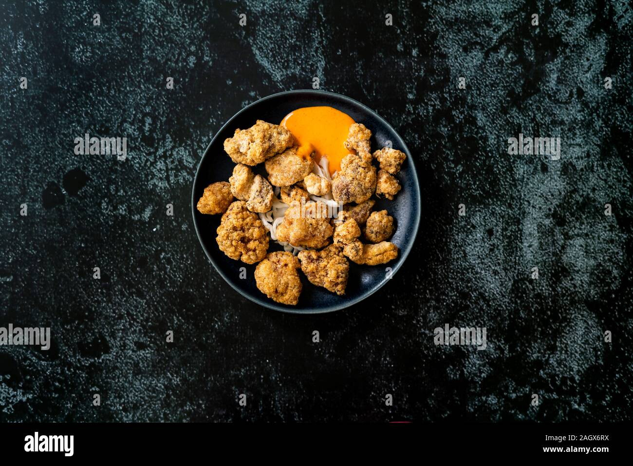 Karaage Japanese Styled Fried Chicken with Sauce / Karaagedon ...