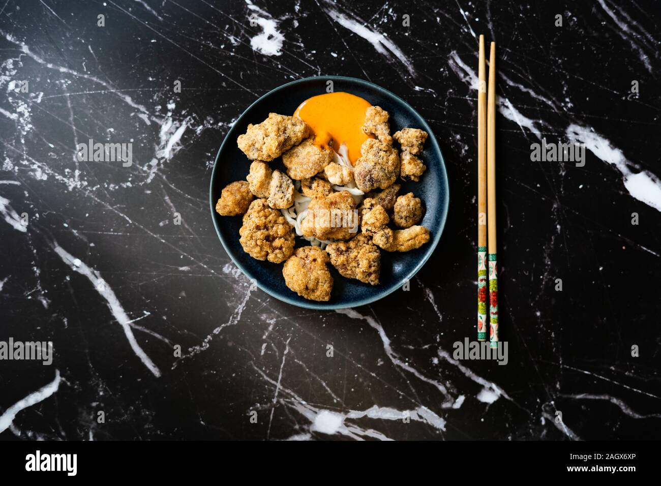 Karaage Japanese Styled Fried Chicken with Sauce / Karaagedon ...