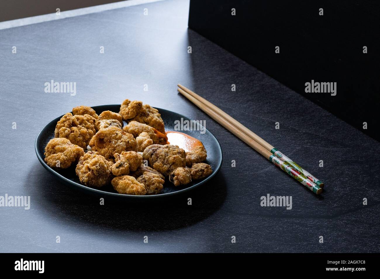 Karaage Japanese Styled Fried Chicken with Sauce / Karaagedon ...