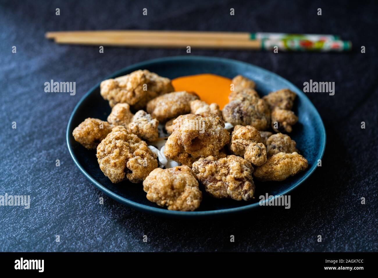 Karaage Japanese Styled Fried Chicken with Sauce / Karaagedon ...