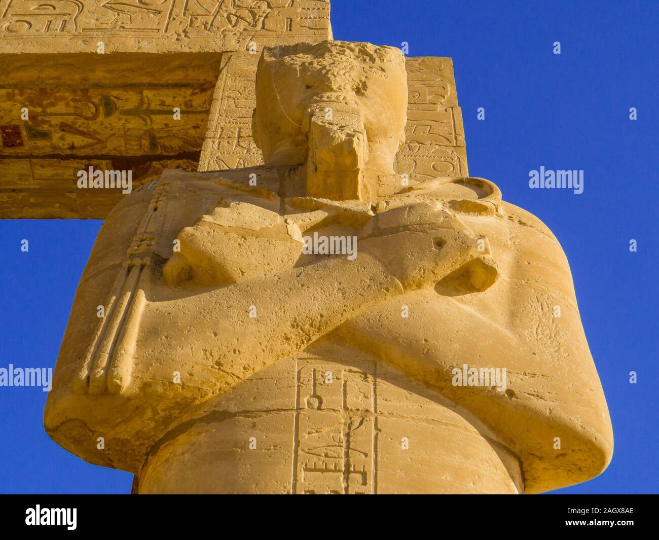 Ancient statue in the Ramesseum Temple in Luxor, Egypt Stock Photo - Alamy