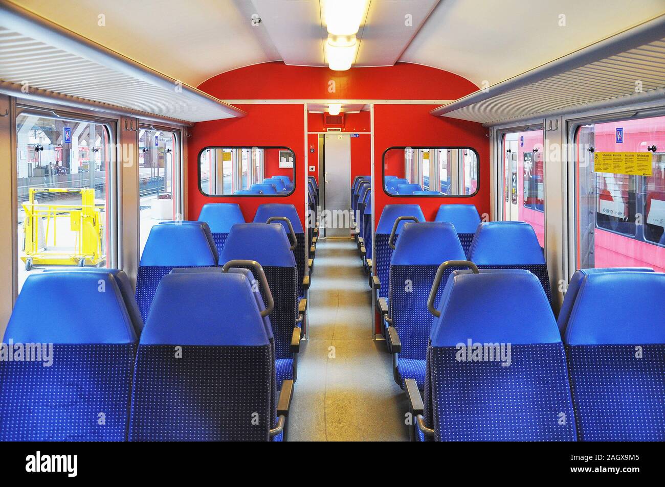Switzerland train carriage interior hi-res stock photography and images ...