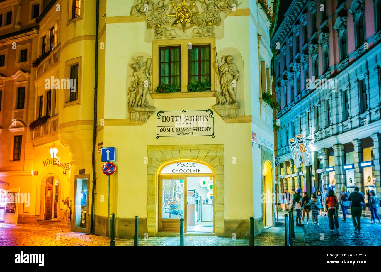 Prague street architecture hi-res stock photography and images - Alamy