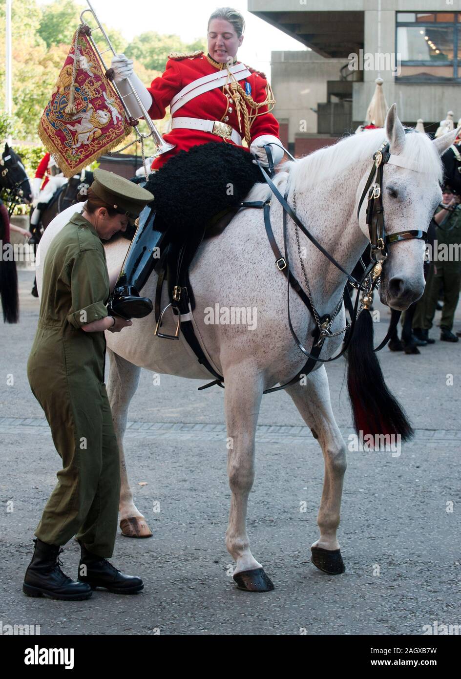 Warrant Officer 1st Class Esther becomes the first female Bandmaster in ...