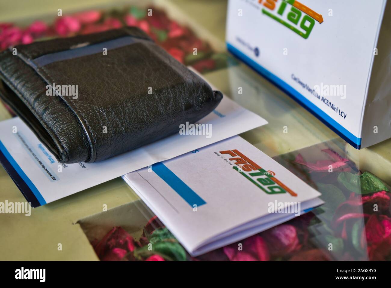 Fast Tag with other application forms for fast tag and a wallet on a ...