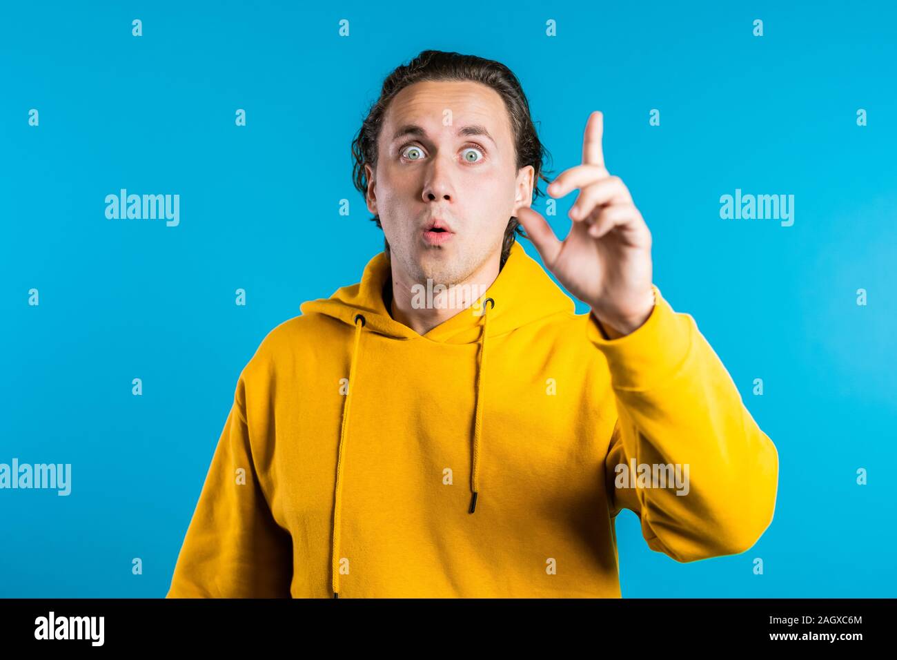 Man pointing finger at brain hi-res stock photography and images - Alamy