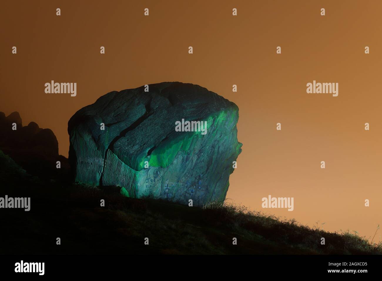 Cow & Calf Rocks at night in Ilkley, West Yorkshire Stock Photo - Alamy