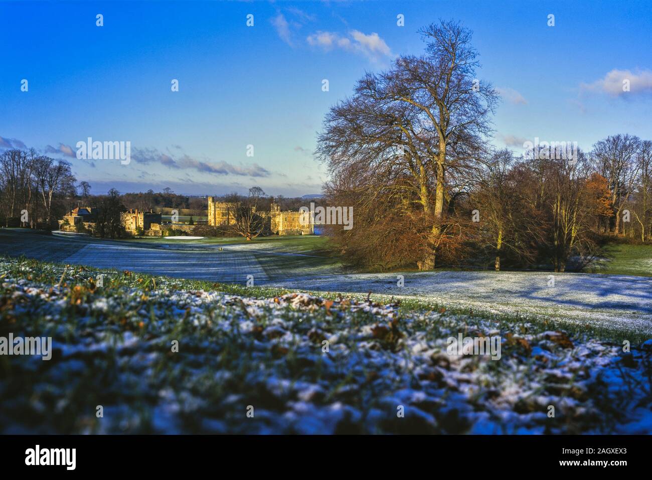 Leeds Castle in the snow. Kent, England. UK Stock Photo - Alamy