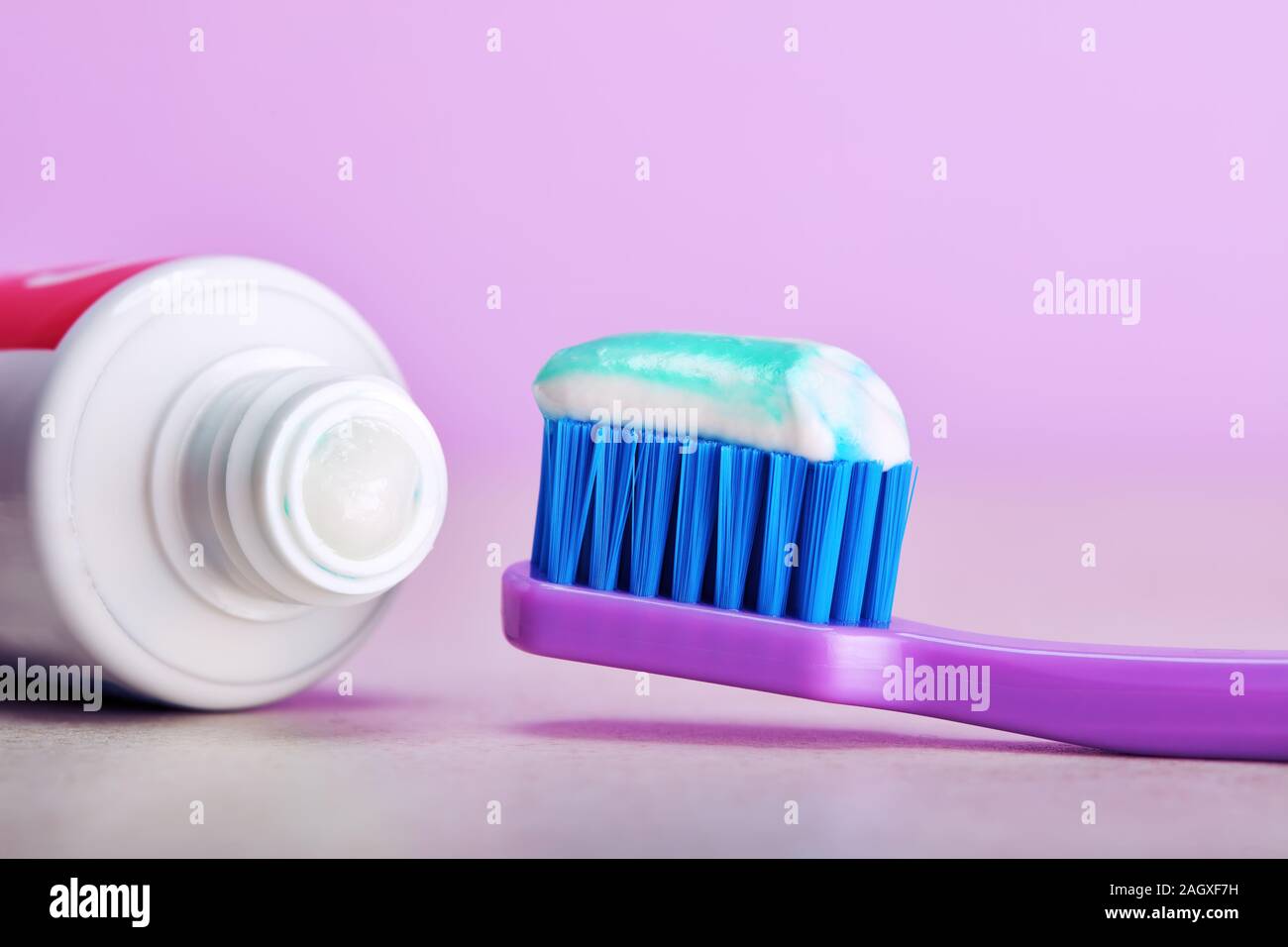 Purple toothpaste hi-res stock photography and images - Alamy