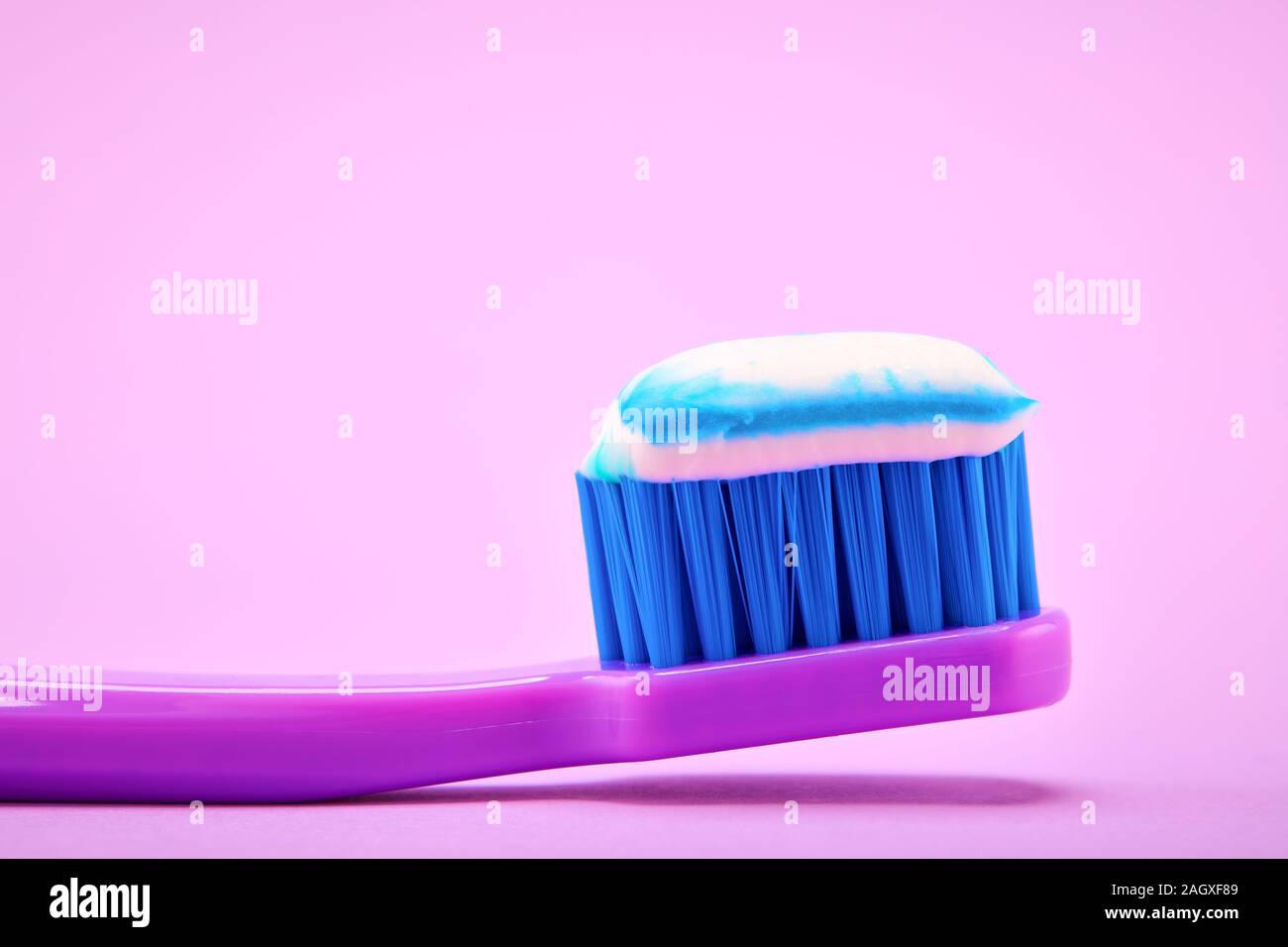 Purple tooth hi-res stock photography and images - Alamy