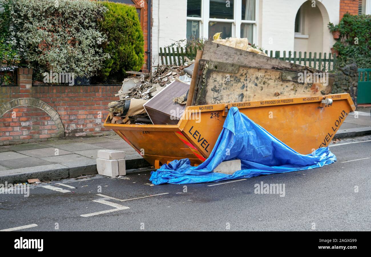 Concrete skip hi-res stock photography and images - Alamy