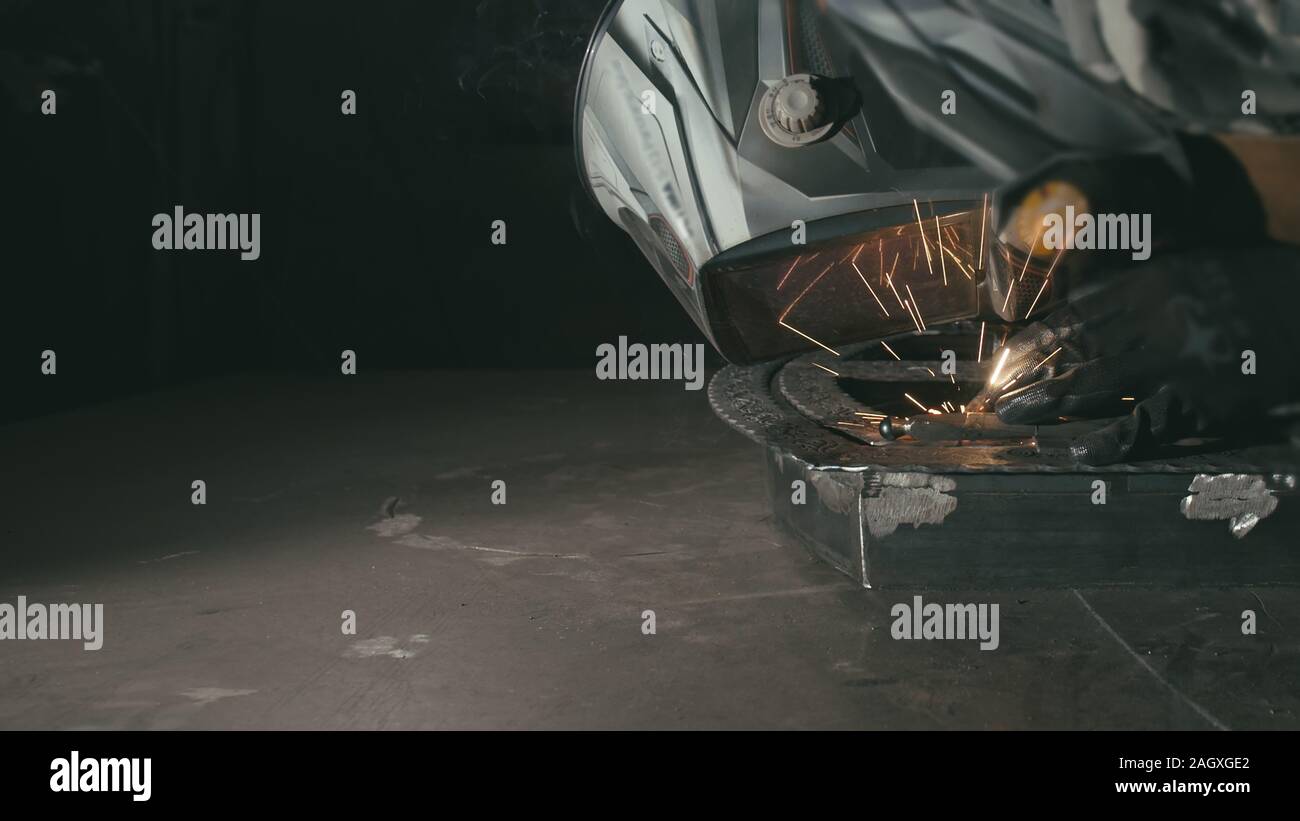 Welding choke hi-res stock photography and images - Alamy