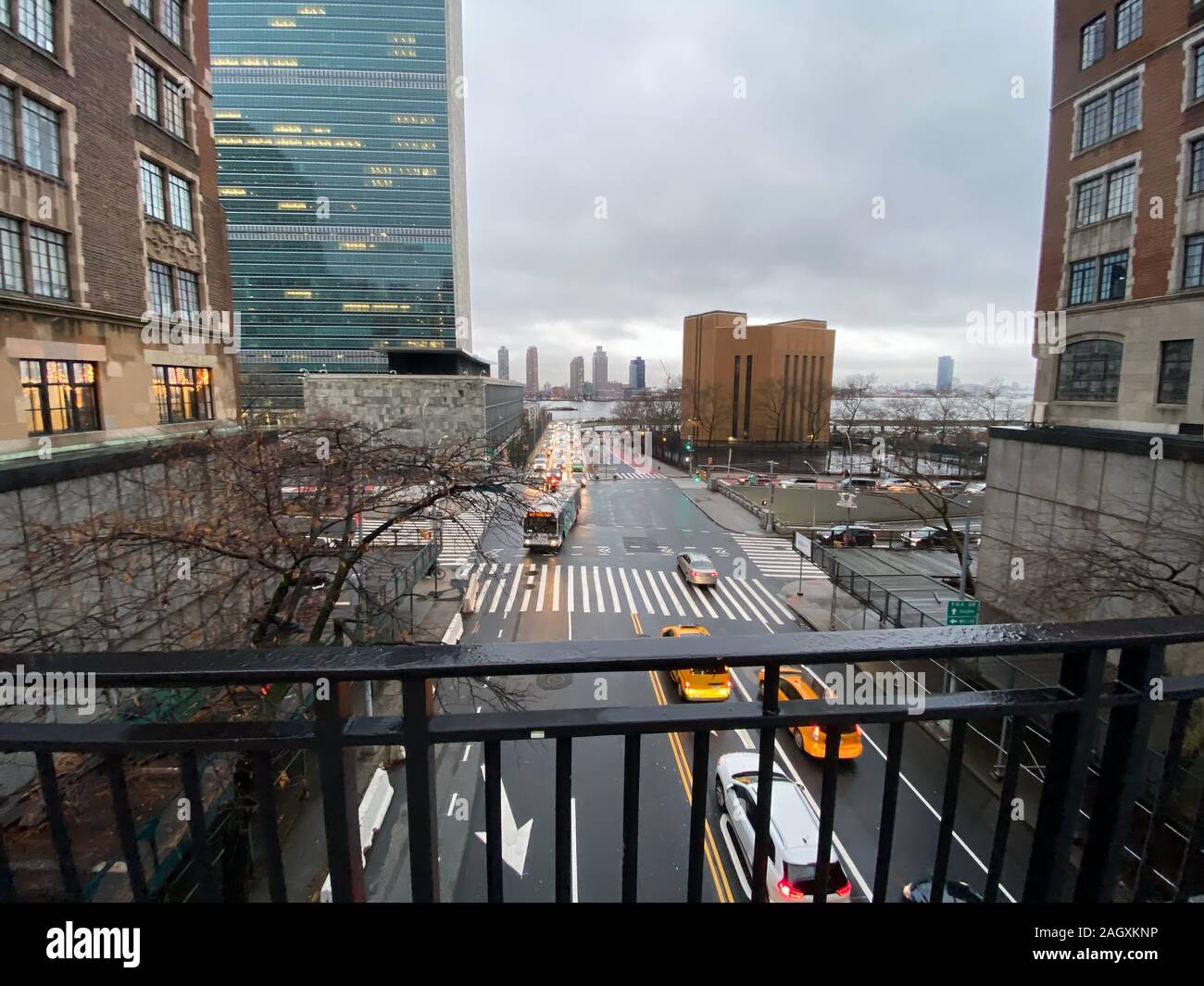 Tudor city hi-res stock photography and images - Alamy