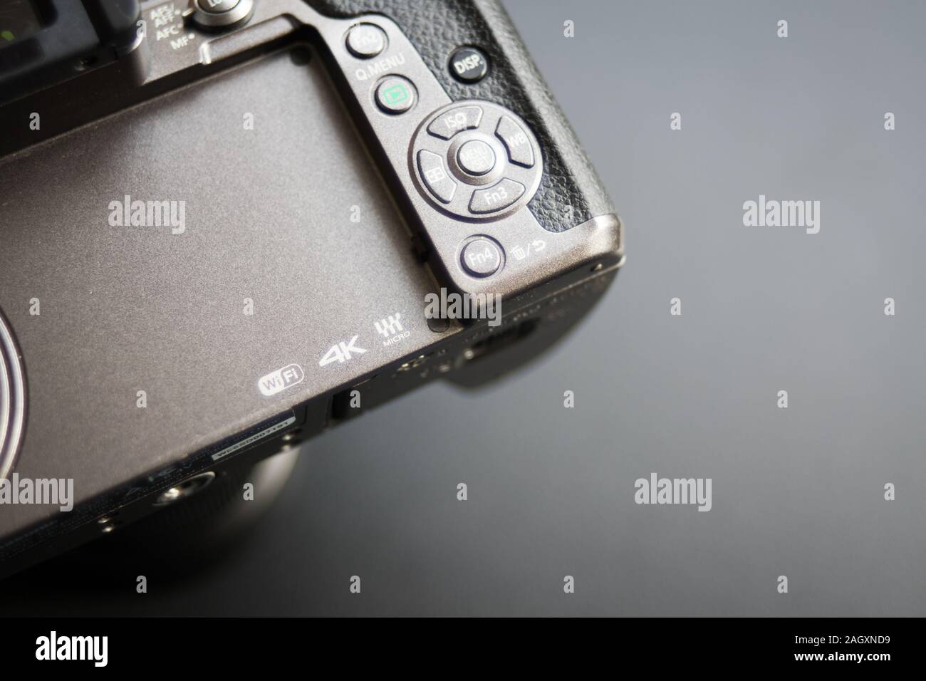 Mirrorless camera panasonic hi-res stock photography and images - Alamy