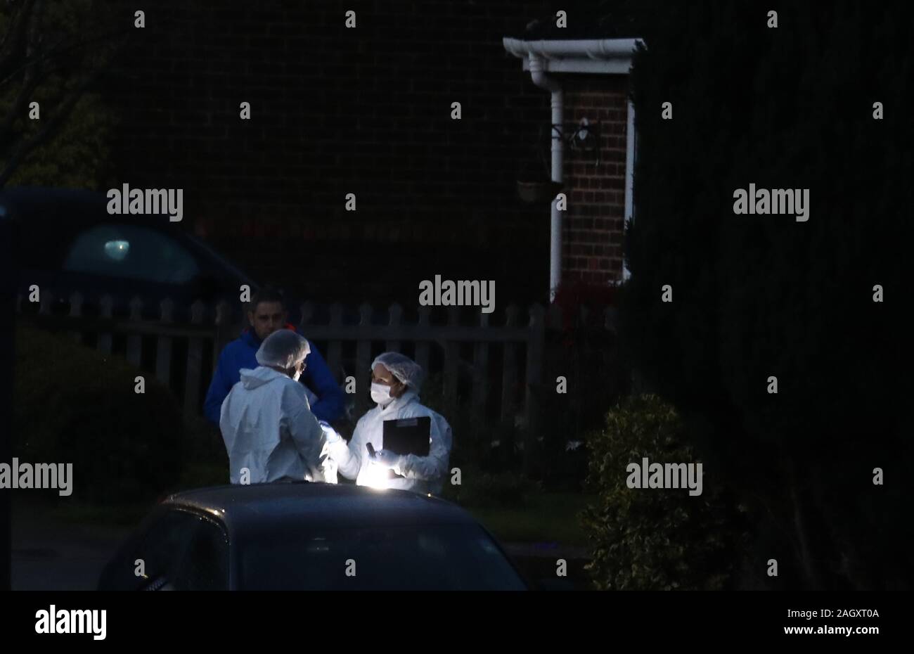 Deaths two women outside hi-res stock photography and images - Alamy