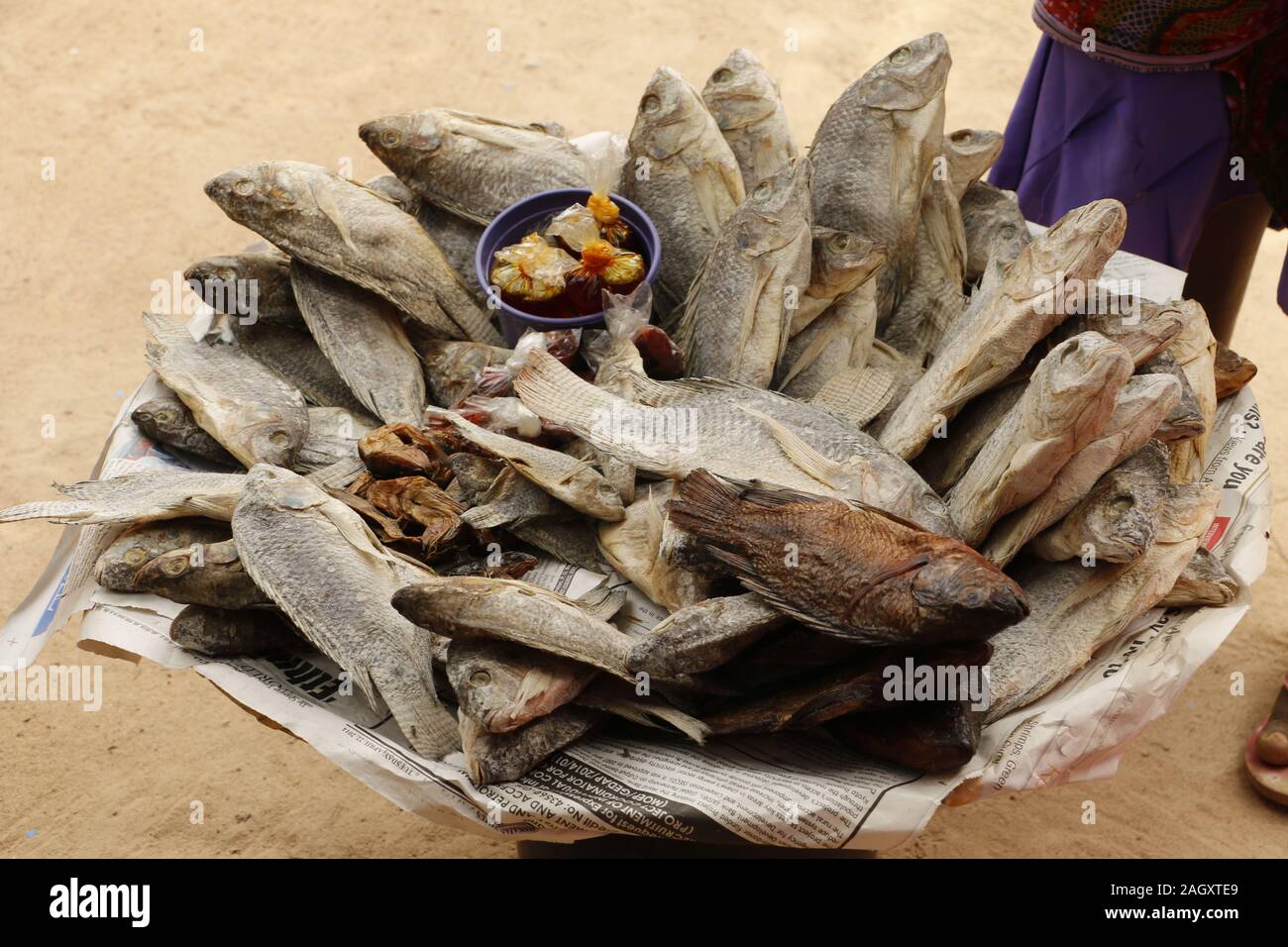 Lome togo street hi-res stock photography and images - Alamy