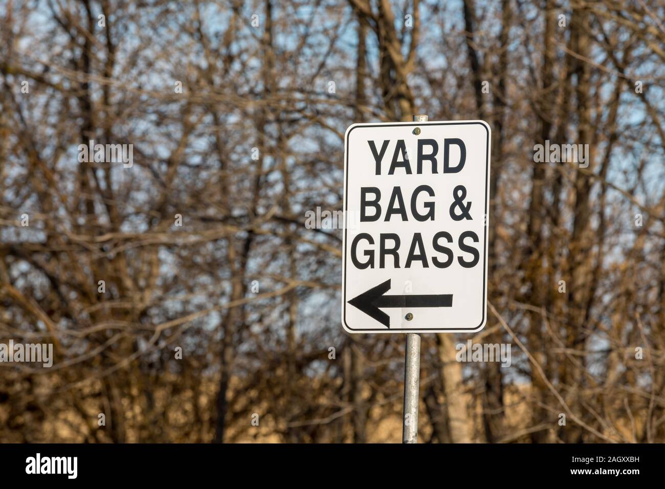 Yard waste program hi-res stock photography and images - Alamy