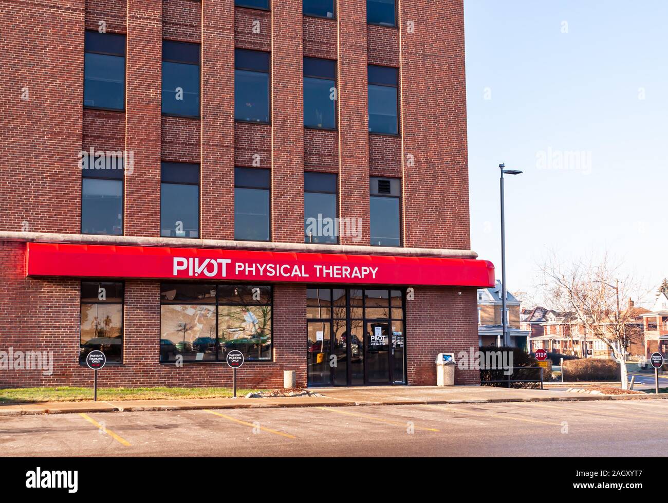 Pivot physical therapy center hi-res stock photography and images - Alamy