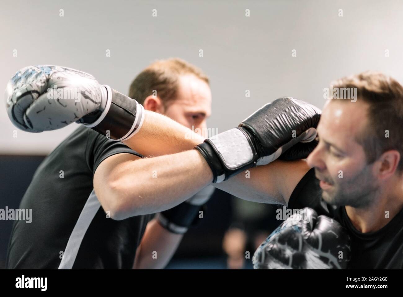 Kick boxing man hi-res stock photography and images - Alamy