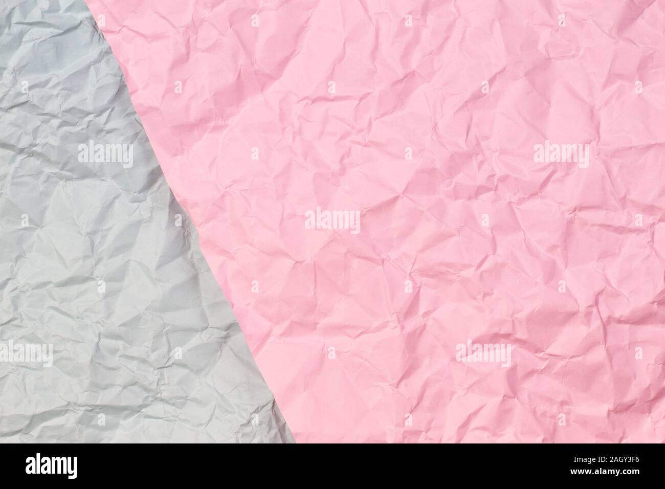 Half crumpled paper texture hi-res stock photography and images - Alamy