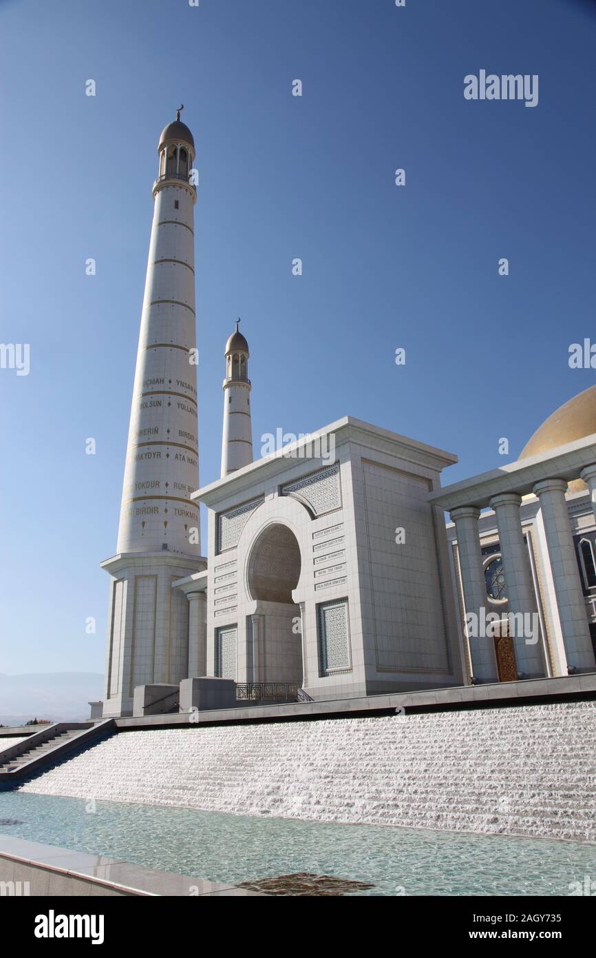 Türkmenbaşy Ruhy Mosque inTurkmenia Ashgabat Stock Photo - Alamy