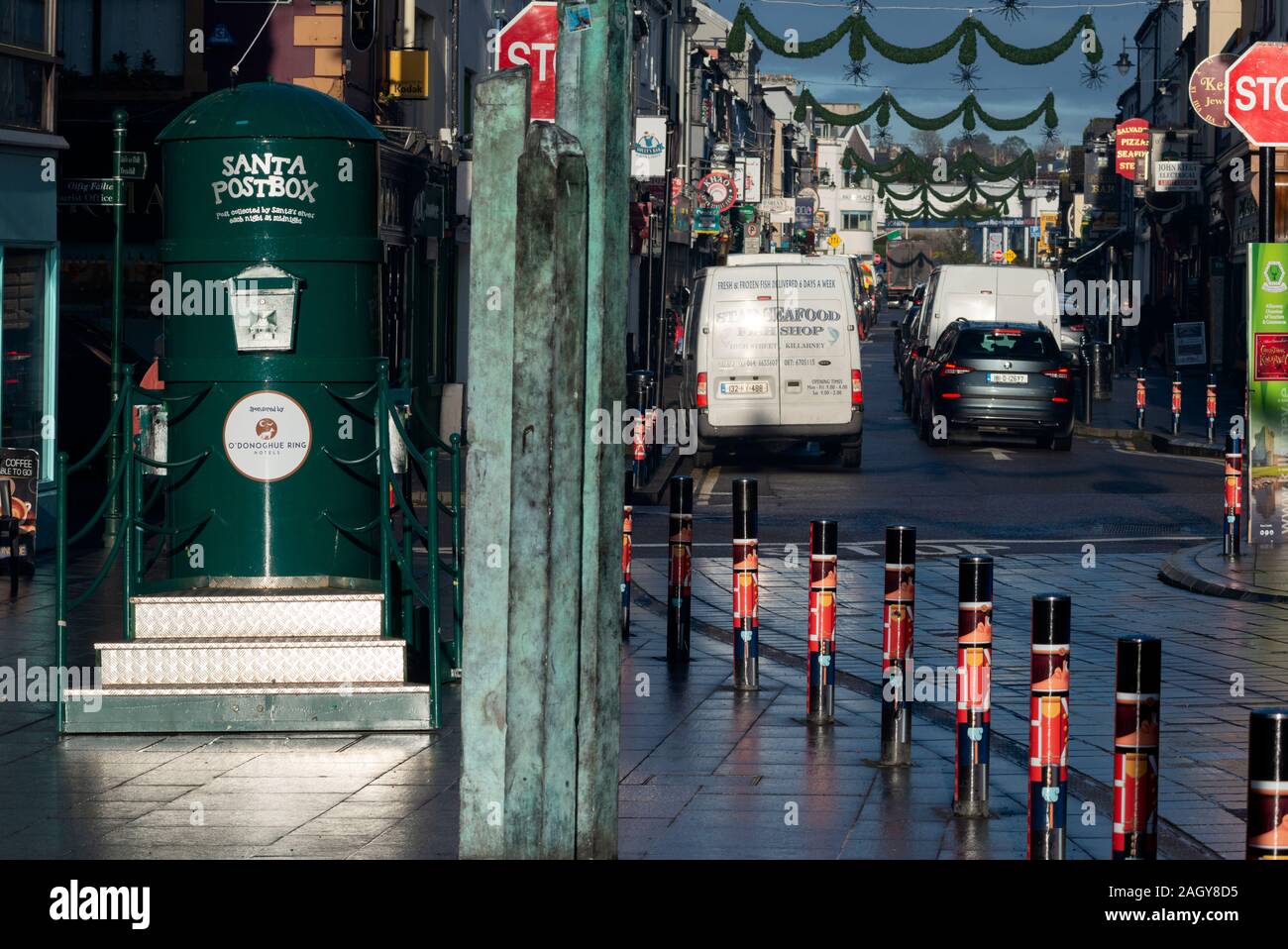 Killarney main street hi-res stock photography and images - Alamy