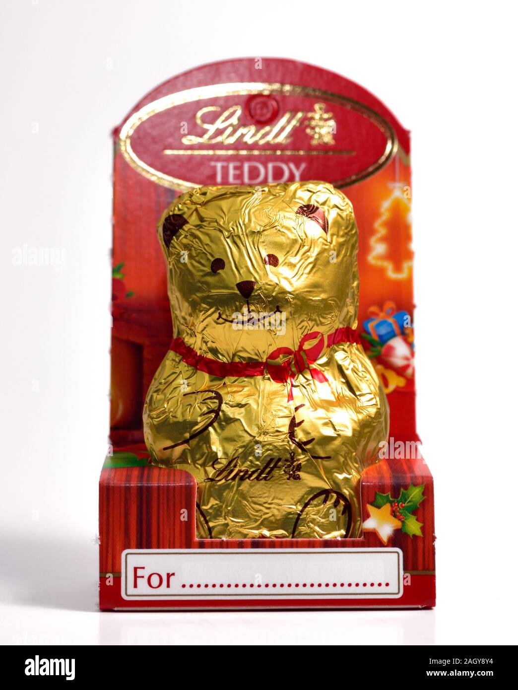 Lindt teddy bear hi-res stock photography and images - Alamy