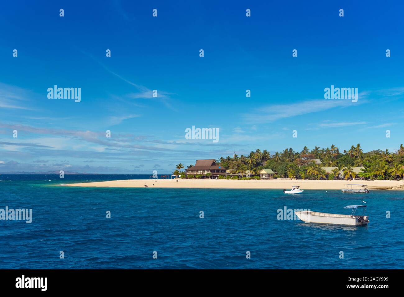 Fiji traditional boats hi-res stock photography and images - Alamy