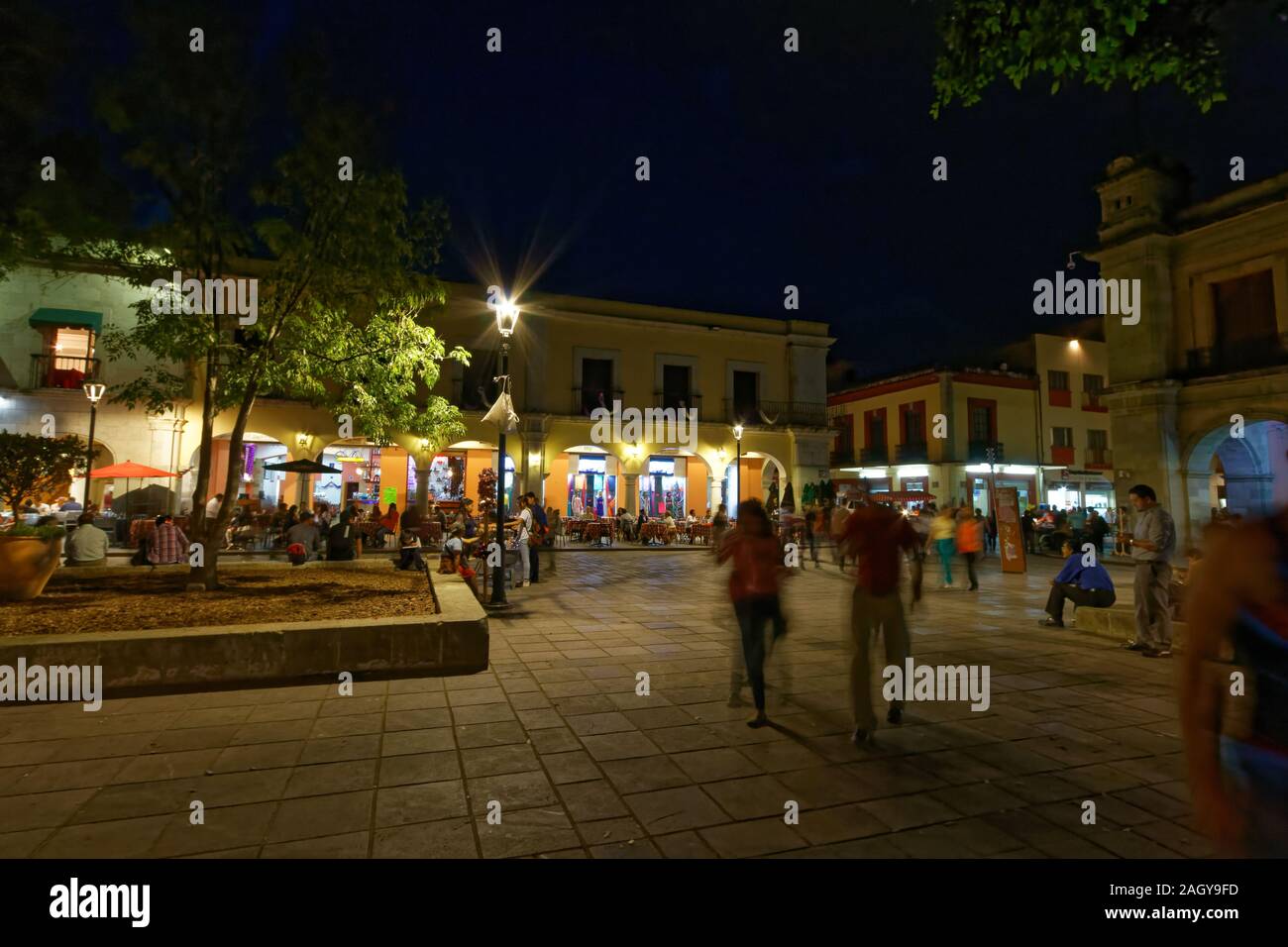 Night scene in the Oaxaca centre Stock Photo - Alamy