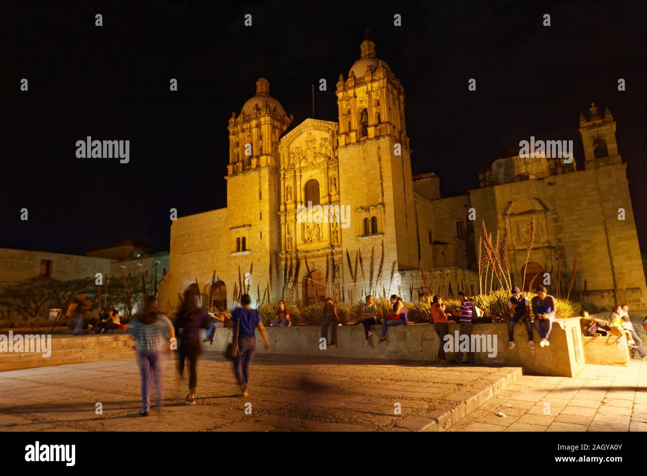 Night scene in the Oaxaca centre Stock Photo - Alamy