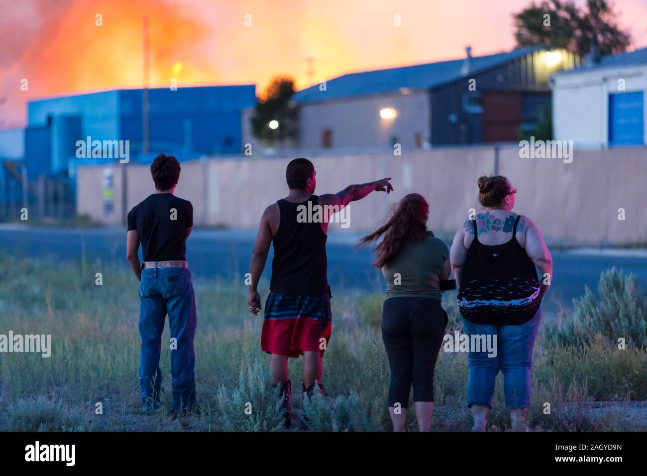 Fire disaster spectators hi-res stock photography and images - Alamy