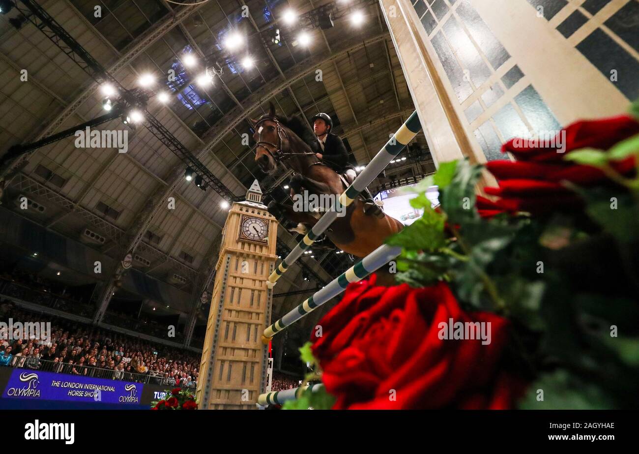 Scott Brash riding Hello Vincent competes in the Turkish Airlines ...