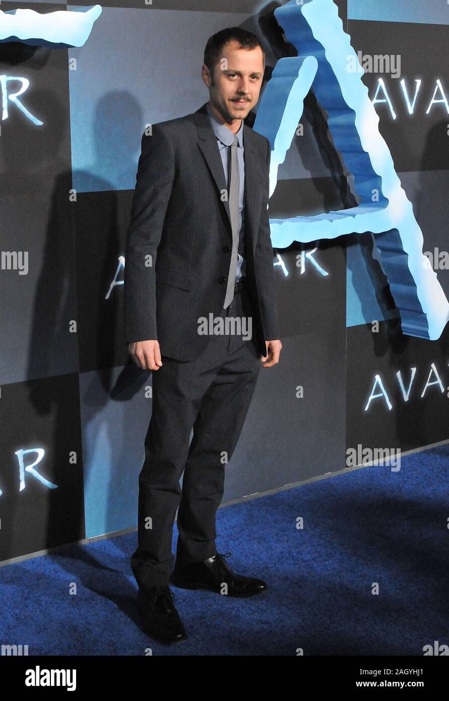 Giovanni Ribisi 12 - Avatar Los Angeles Premiere at the Chinese Theatre ...