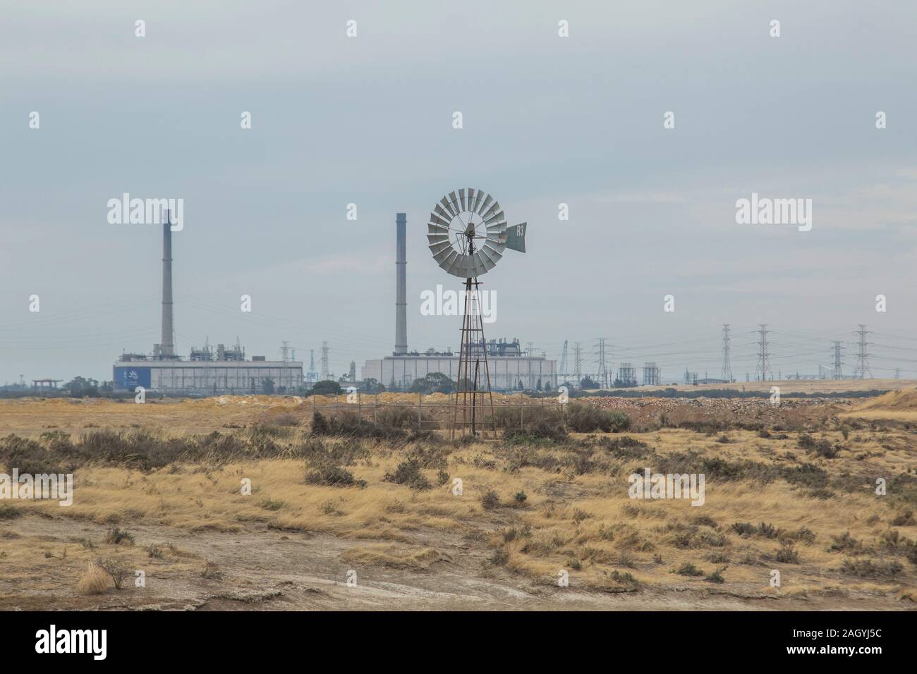 Australian energy regulator hi-res stock photography and images - Alamy