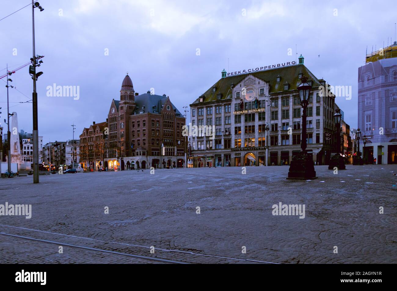 Dam square empty hi-res stock photography and images - Alamy