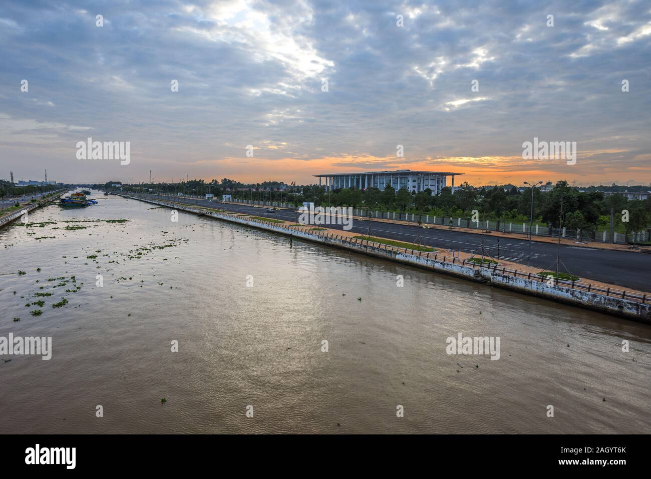 boat carry fruit on Xa No river in Hau Giang Stock Photo - Alamy