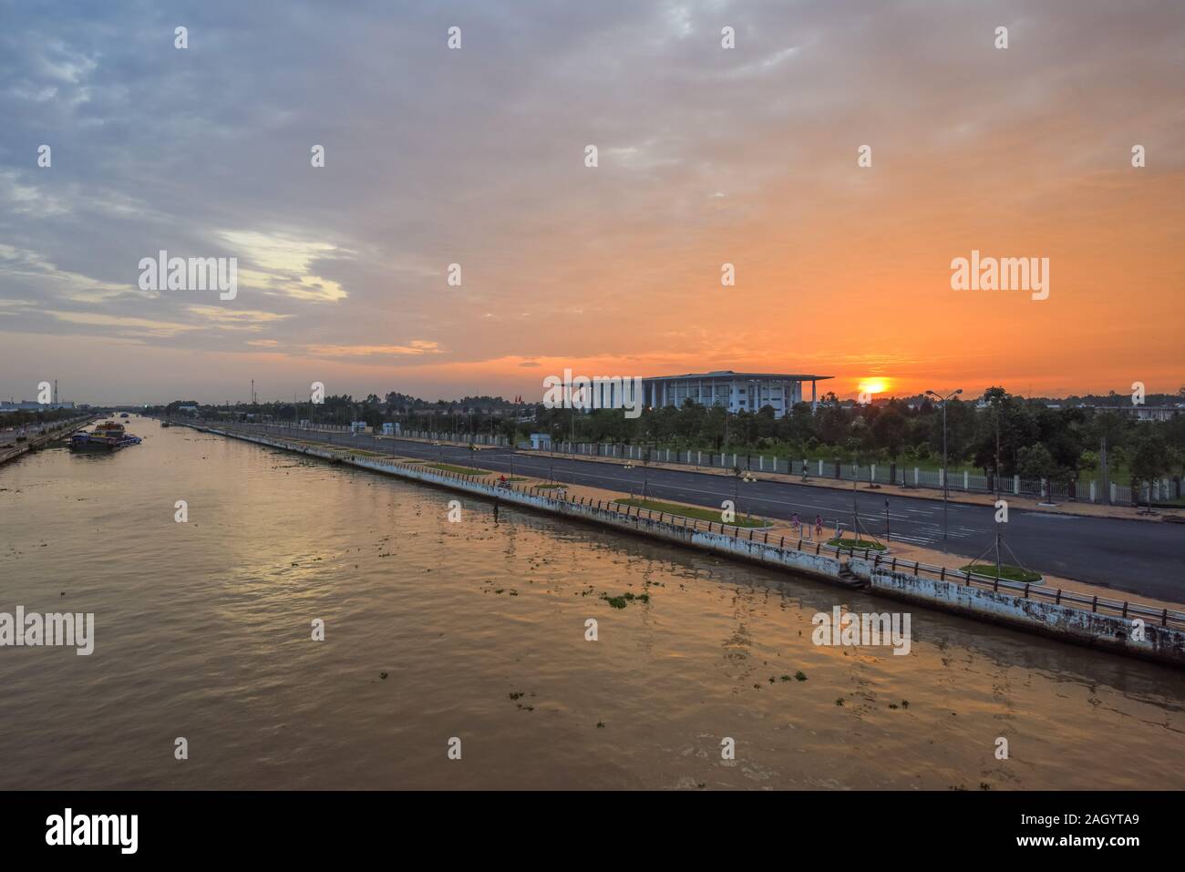 boat carry fruit on Xa No river in Hau Giang Stock Photo - Alamy